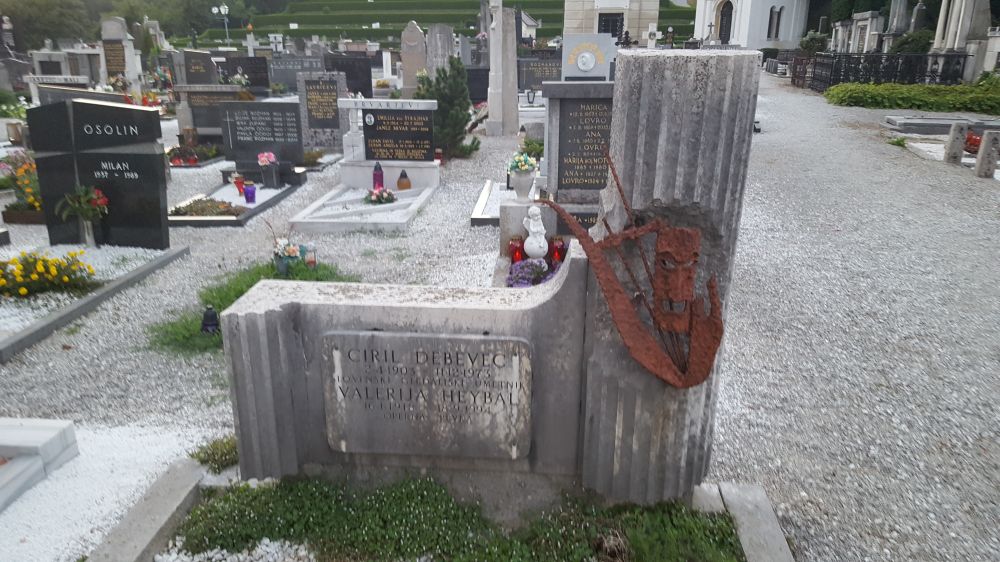 Valerija Heybal | Slovenski grobovi