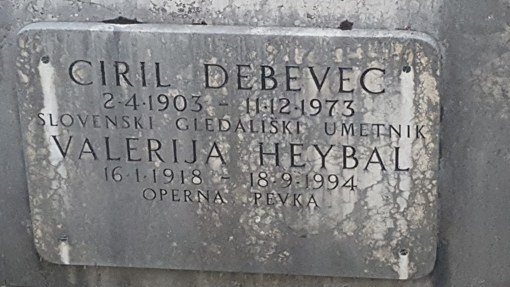 Valerija Heybal | Slovenski grobovi