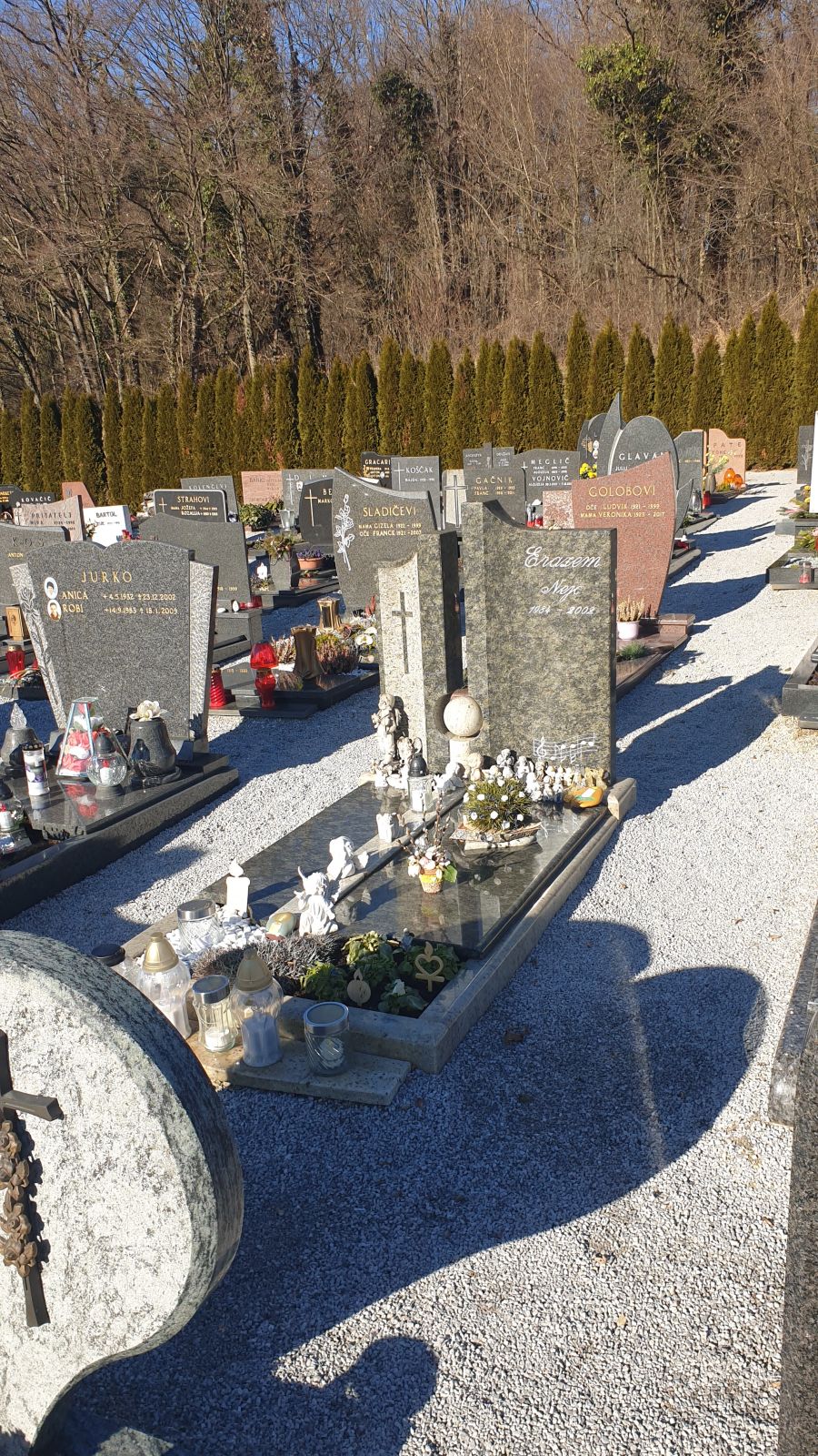 Nejc Erazem | Slovenski grobovi