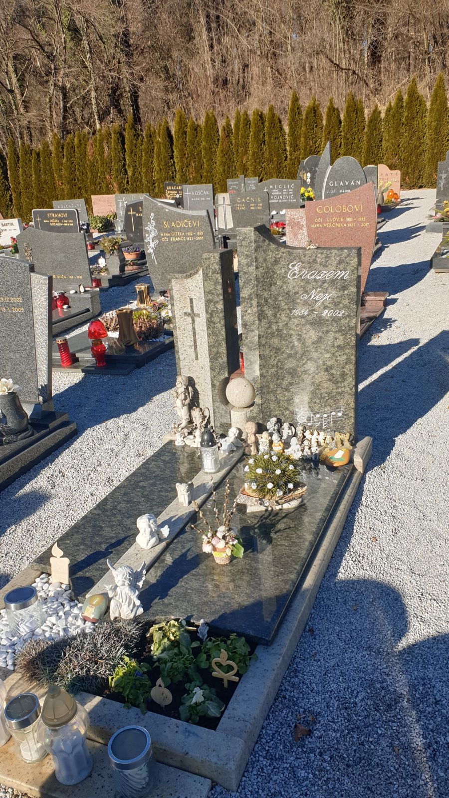 Nejc Erazem | Slovenski grobovi